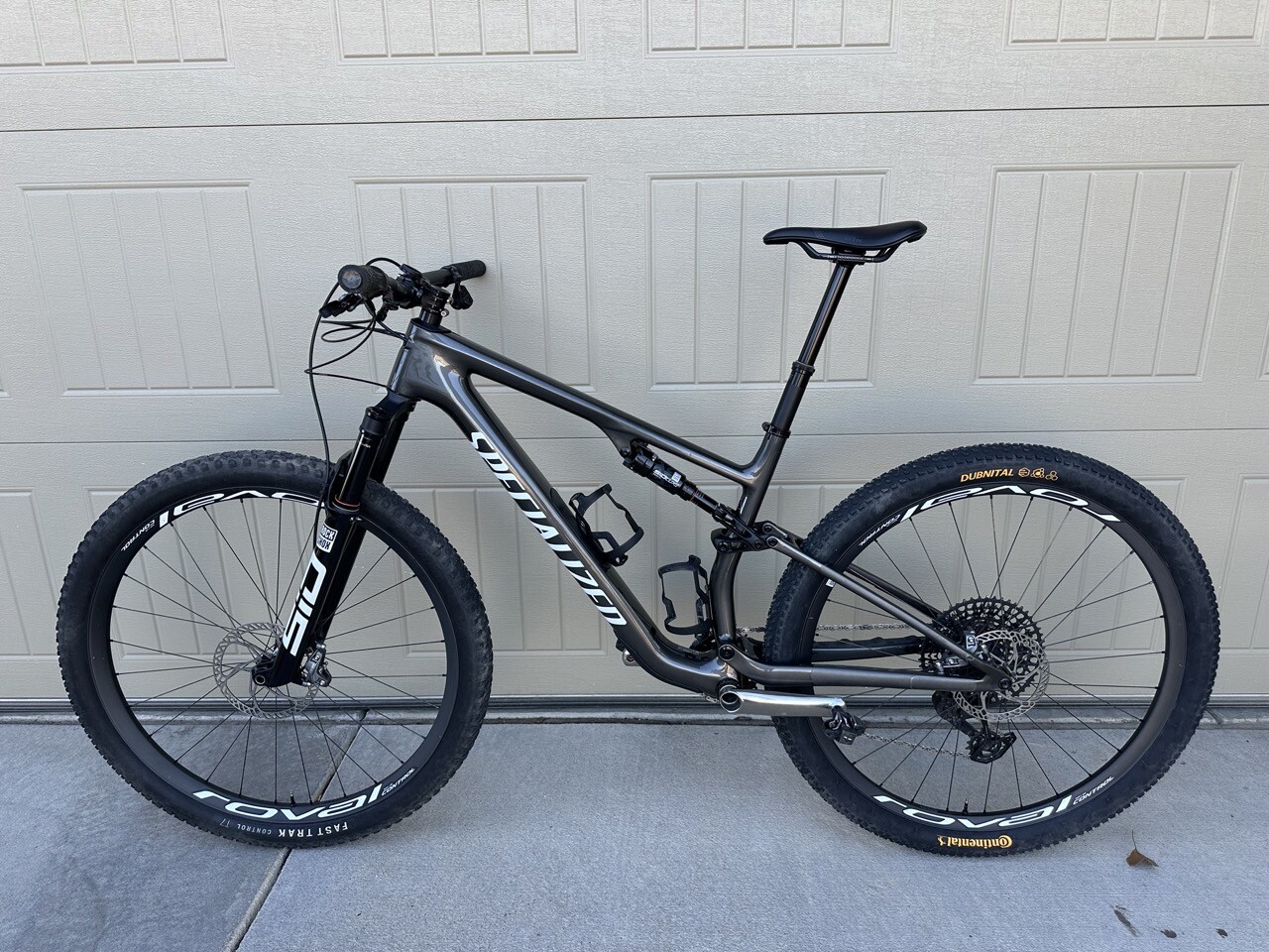 Specialized Epic 8 "Semi-Pro" - J-A-Y's Bike Check - Vital MTB